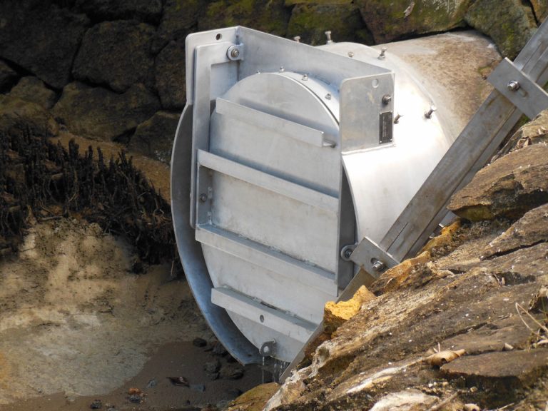Australian Made Flap Gates - Australian Water Engineers